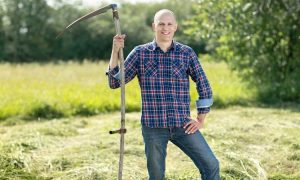 How to Cut Grass Without a Lawn Mower (6 Alternatives)